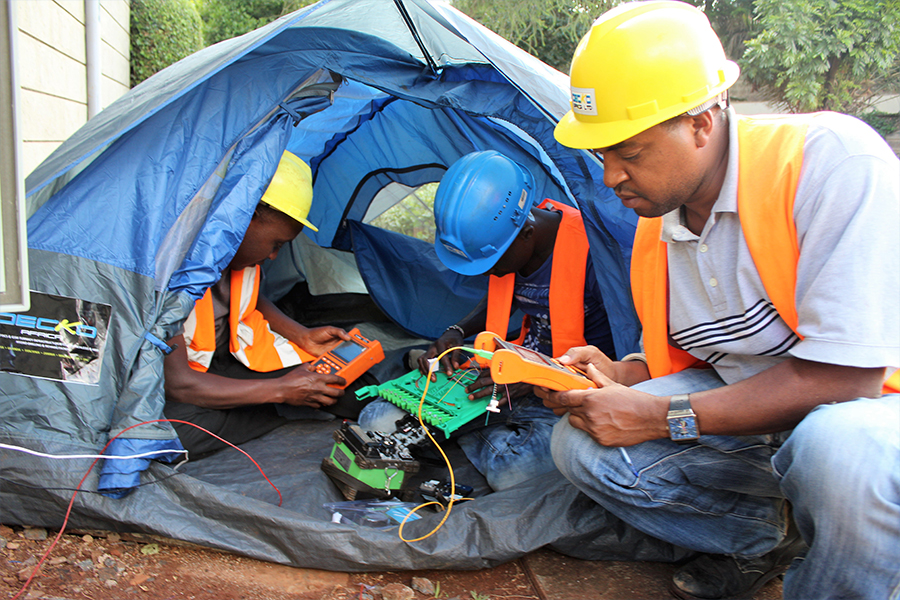 Decko - Connecting Africa